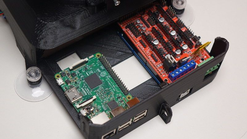 Niryo One, an accessible robot for makers - Niryo